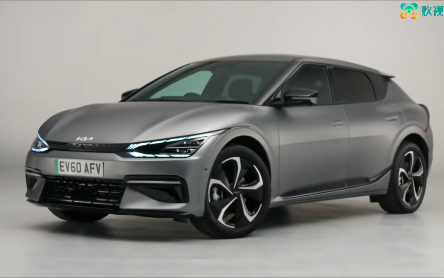 起亚首款纯电动汽车 EV6 ,最大续航达600KM