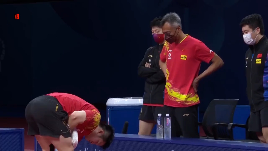 2022年成都世乒赛男团半决赛_樊振东VS张本智和,全程无剪辑高清视频