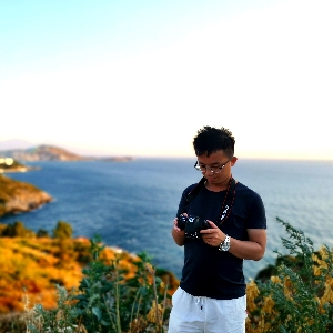 杨杨杨物理老师 