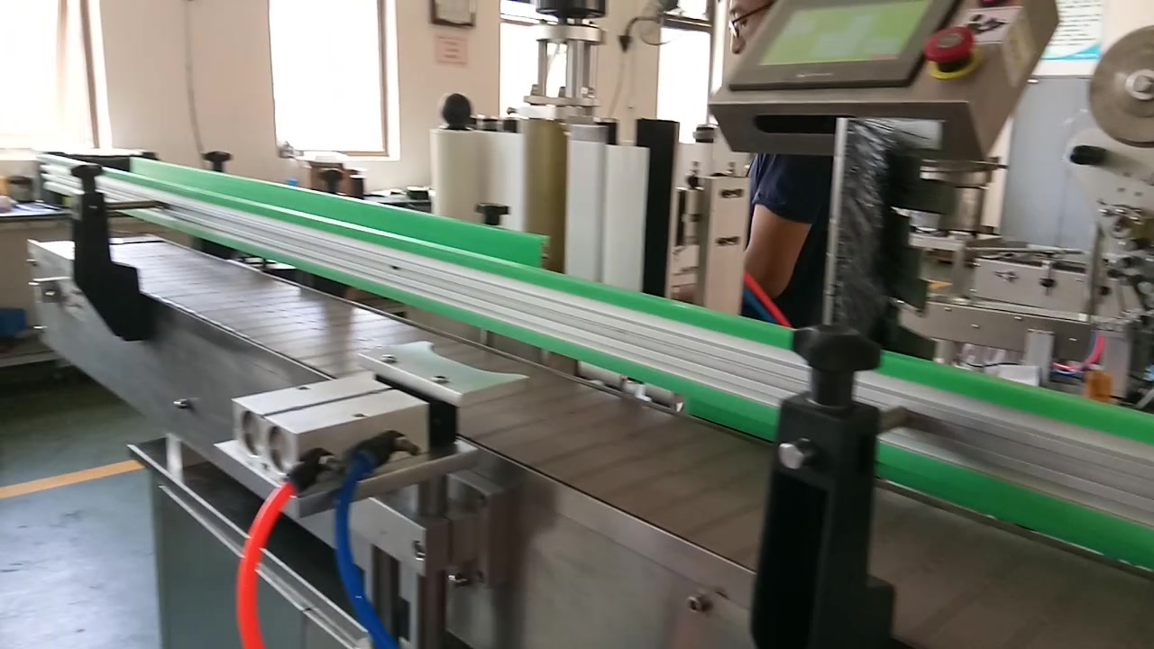5L-10L水桶贴标机 加仑水桶贴标机 自动水桶定位贴标机
