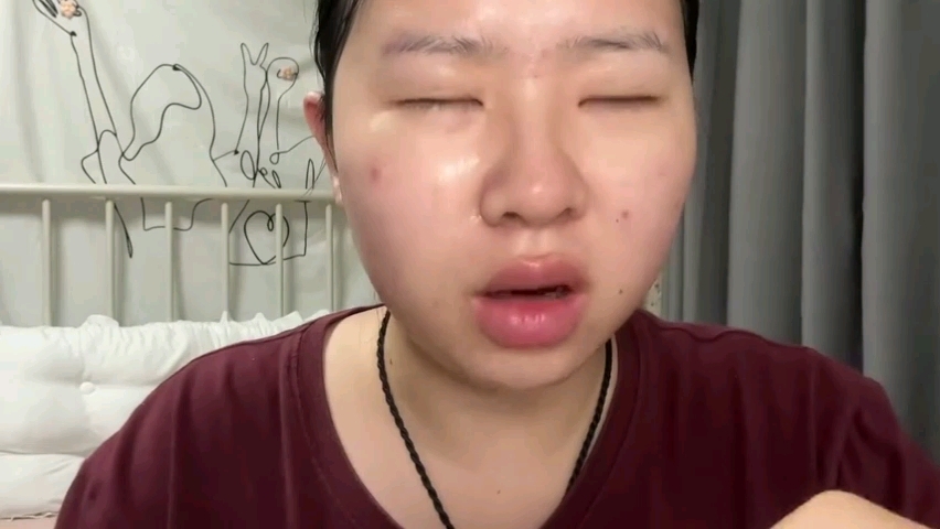 年轻人生活图鉴:上个视频好多人评论说想求大学生版现在它来了它来...