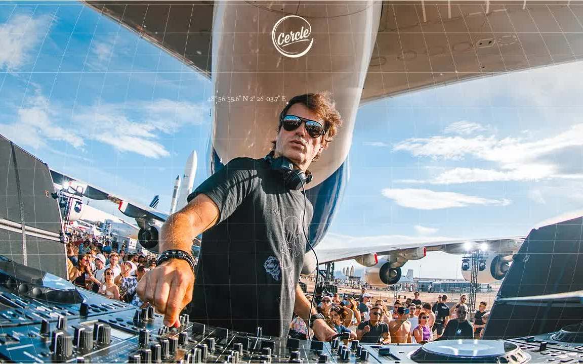 Hernán Cattáneo ✈️在法国国家航空航天博物馆Cercle音乐节演出...