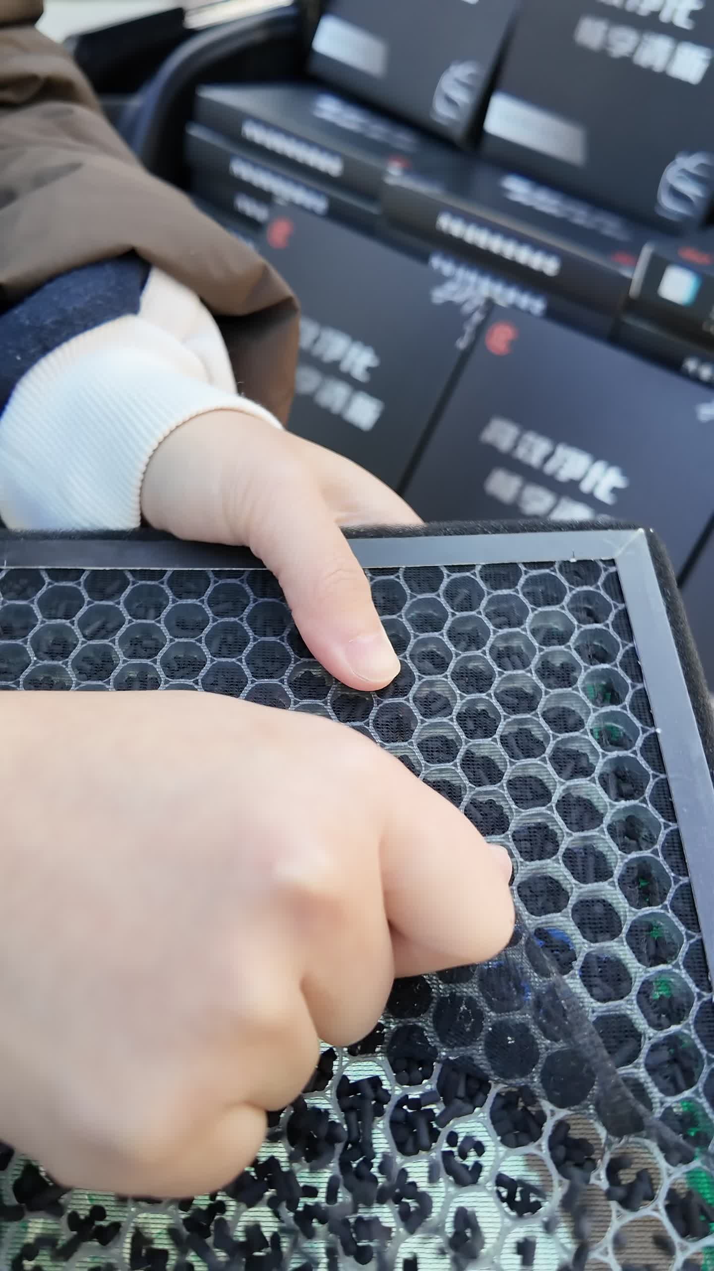 适配-丰田卡罗拉/凯美瑞/雷凌/亚洲龙/汉兰达/RAV4汽车空调滤芯防灰尘