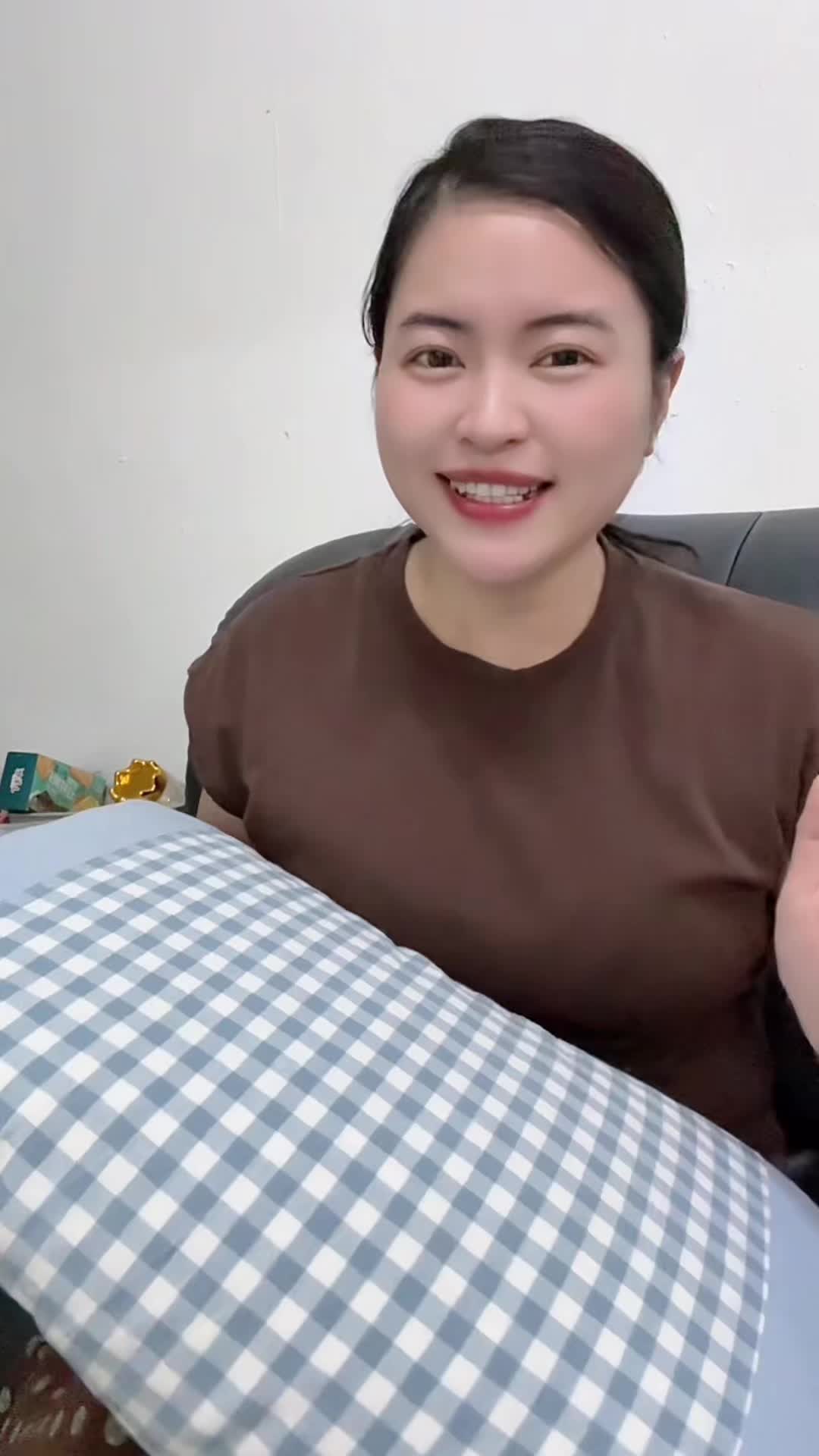 我一定要来分享给大家,太舒服了,就是这个荞麦枕头