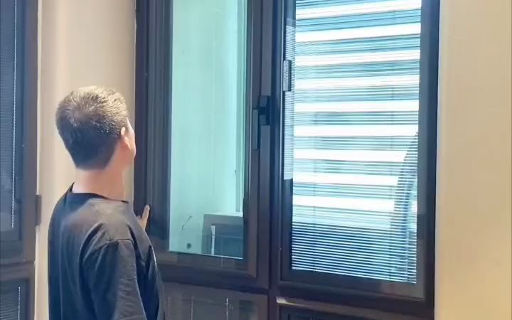 ...卷帘_江门电动蜂巢帘_江门铝合金天幕_江门折叠天幕_江门全盒遮阳蓬