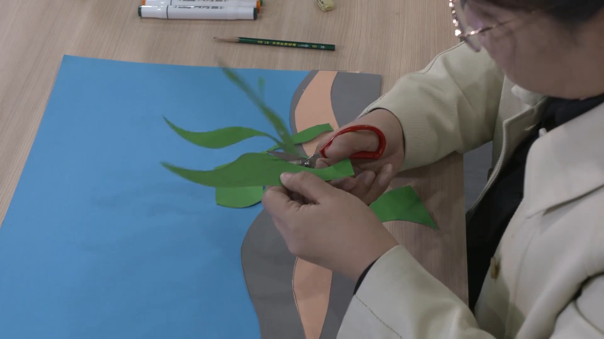 11平面剪贴装饰画(下)