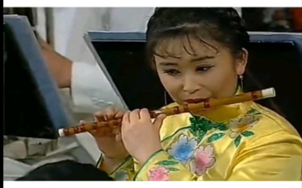 开曲老外笑了没关系,后面是鼓掌的时候,民乐版《拉德斯基进行曲》