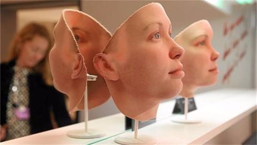 欧莱雅研发3D打印皮肤,将电子元件打印在皮肤里,浏览无处不在!