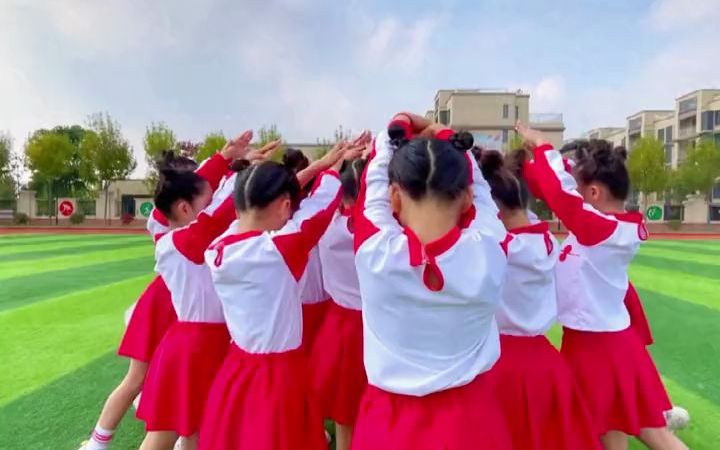 运动会开场舞,美丽中国,小学生幼儿园都可以跳起来啦,队形变化丰富 ...