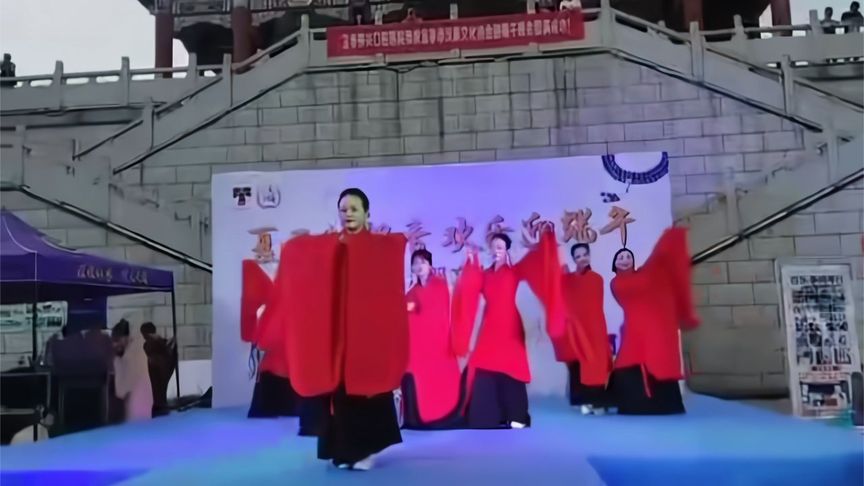 一曲《礼仪之邦》舞蹈,疫情前我也是业余舞蹈宝宝之一