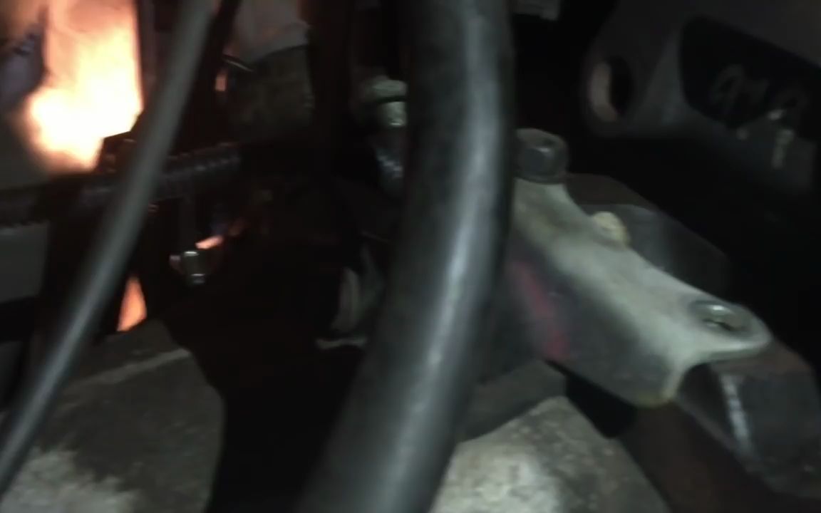 2001道奇Ram 1500 5.9(自动)曲轴位置传感器更换教程