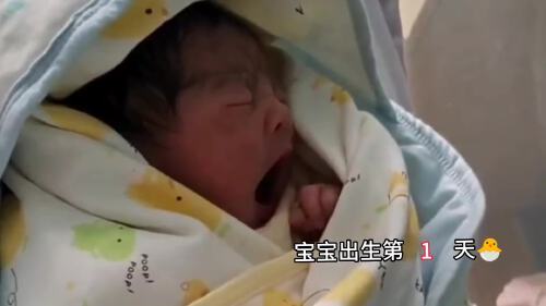 宝宝100天合集,生长的痛和快乐! 记录宝宝成长的每一天