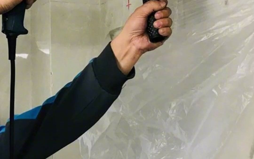 22_电锤钻(electric hammer drill)是“冲击钻”和“电锤”两种功能合一...