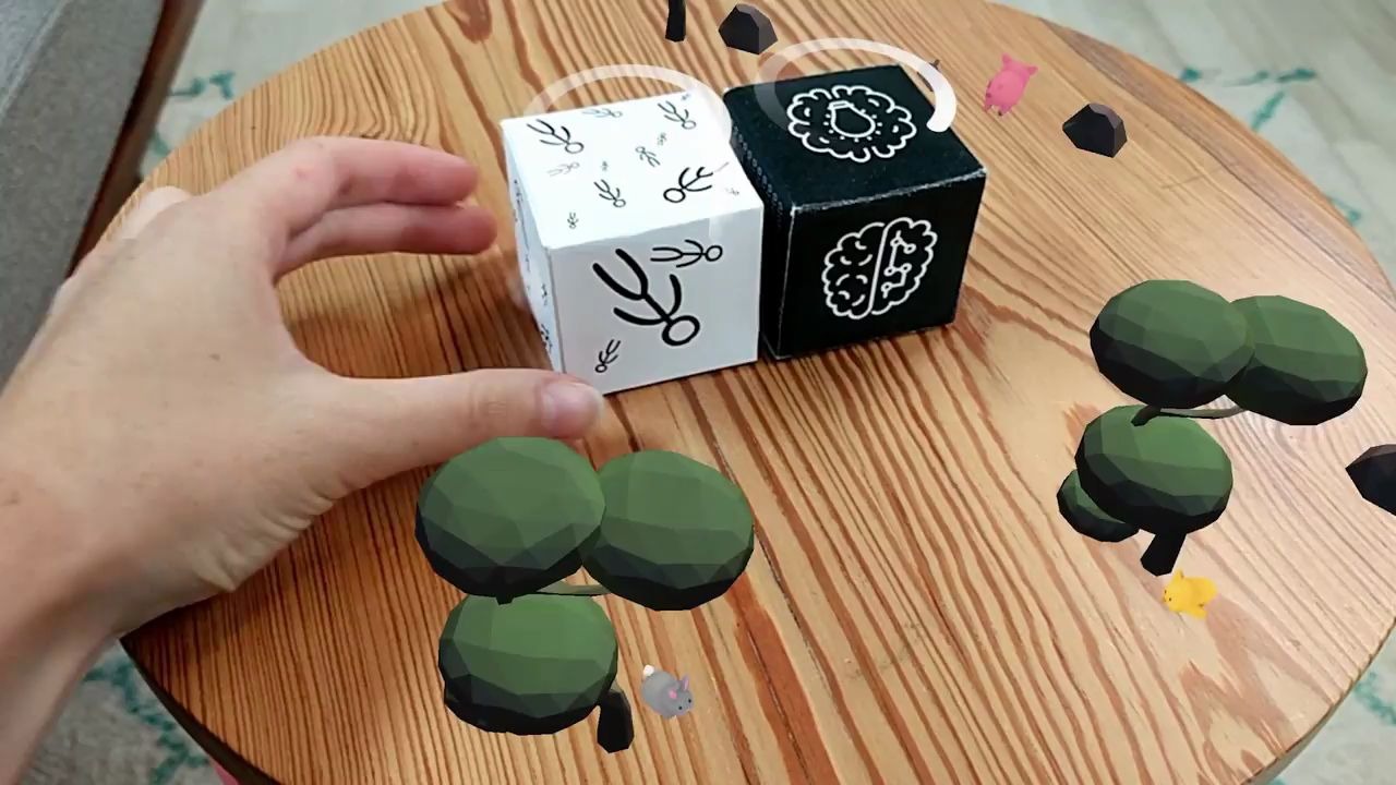 「AR实验」一个有趣的AR小实验:利用实物和虚拟对象互动