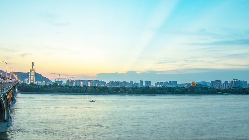 学会HDR拍摄 让你在逆光场景也无暗角 HDR拍摄技巧入门 什么是HDR