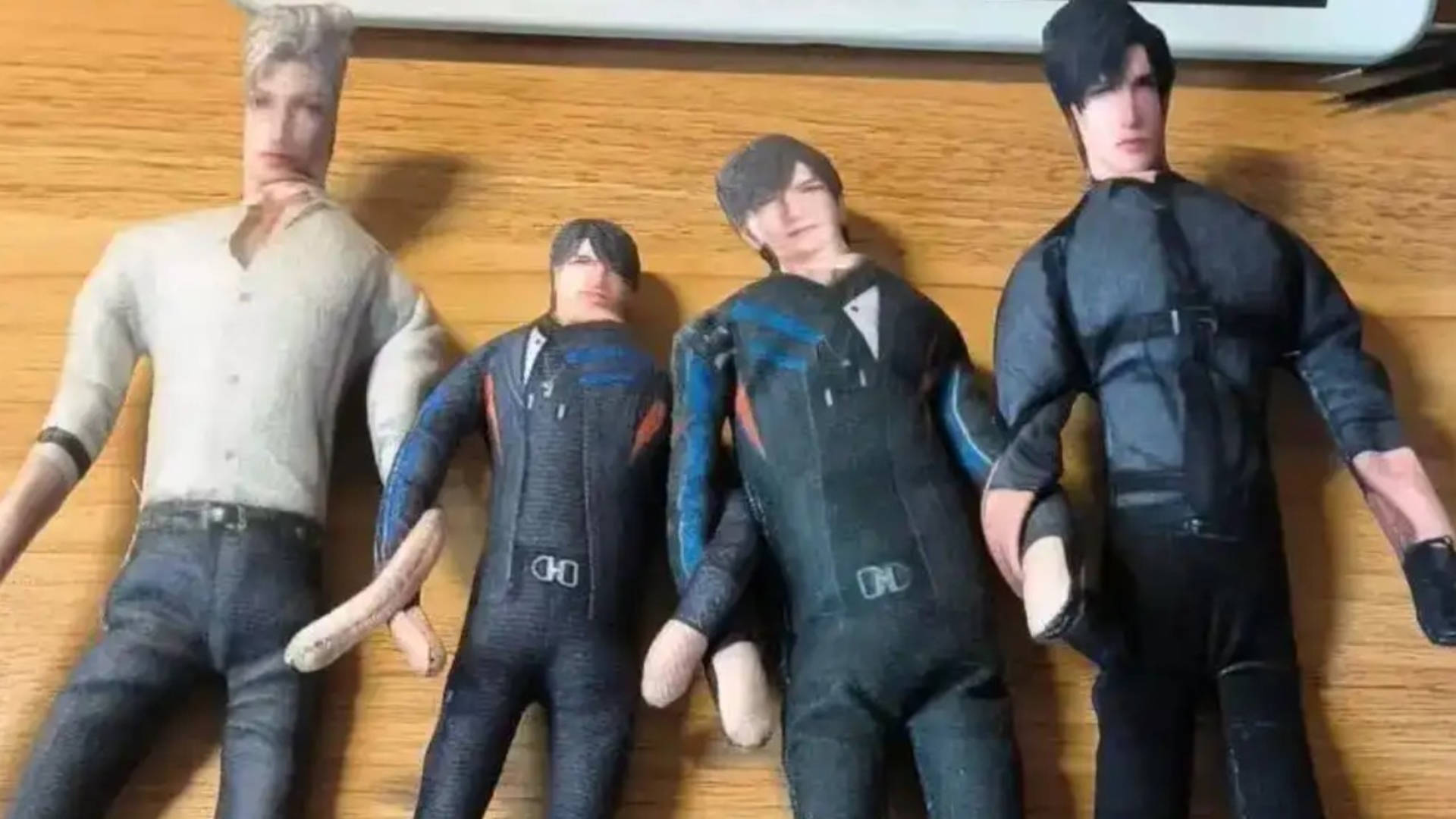 "老鼠干"风靡校园,成社交"硬通货"!家长:这是什么丑东西?