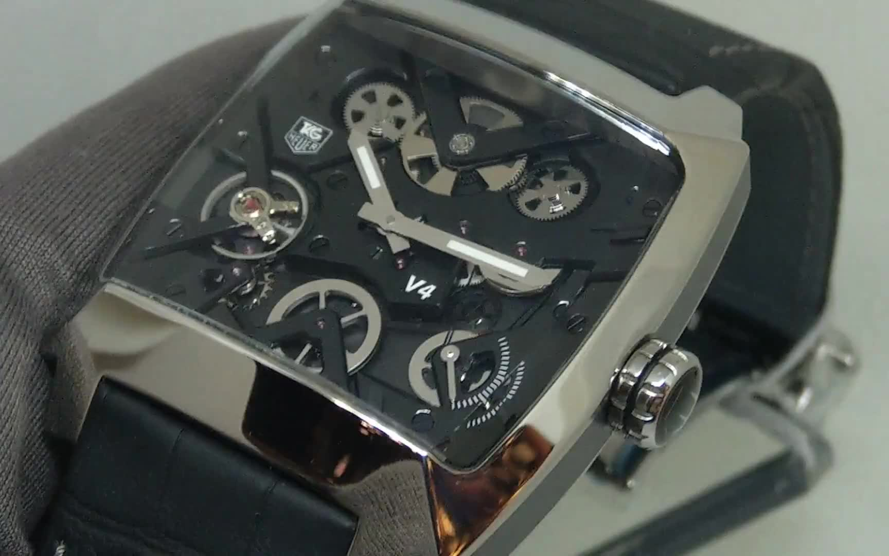 【錬条传动】TAG Heuer 泰格豪雅 Monaco V4 腕表