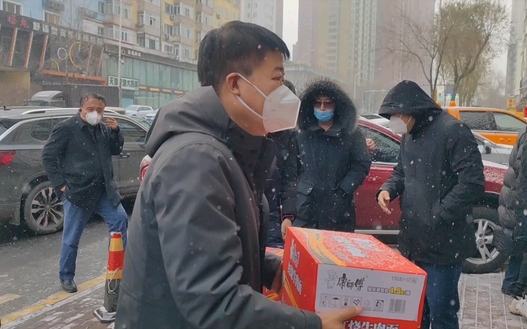 ...“凝‘新’聚力、守护‘疫’线”主题活动捐助抗疫一线10余万元!