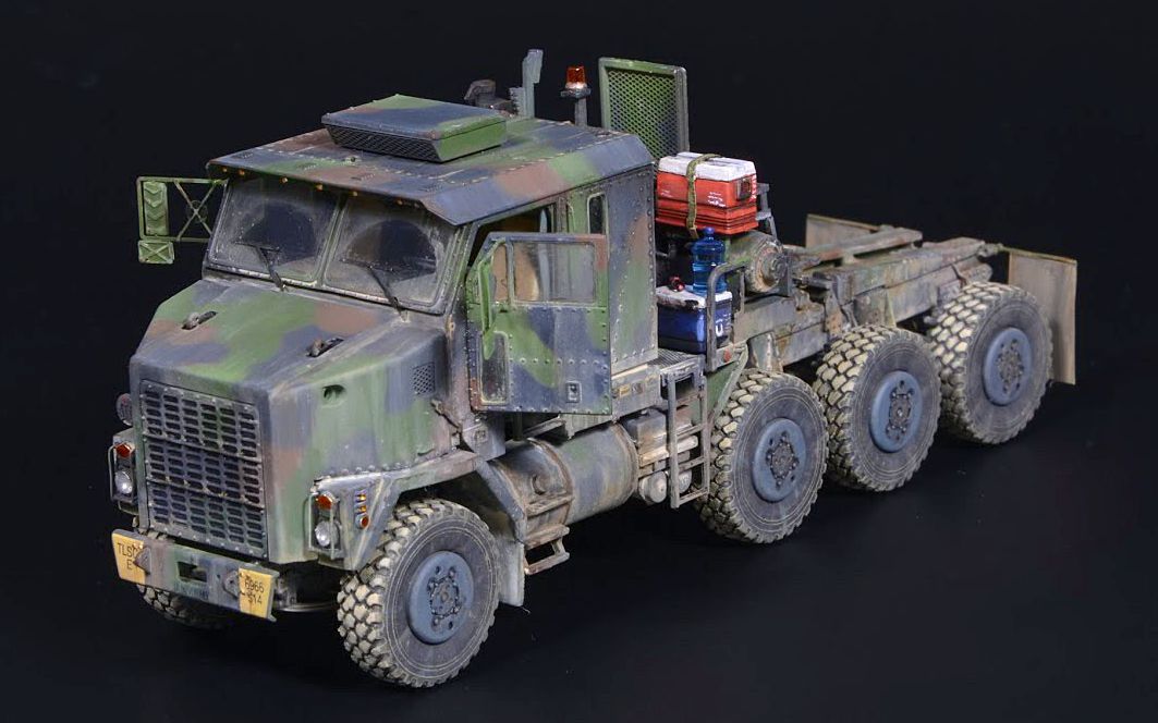 Takom / 奥什科什M1070重型拖车模型制作(1/72)