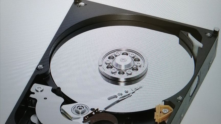 电脑硬盘你真的会买吗?哪些参数是最主要的呢?今天小哥教你5点