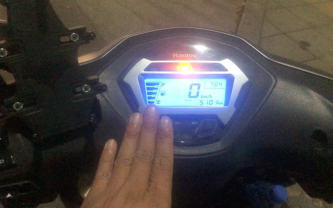 豪爵踏板使用教程