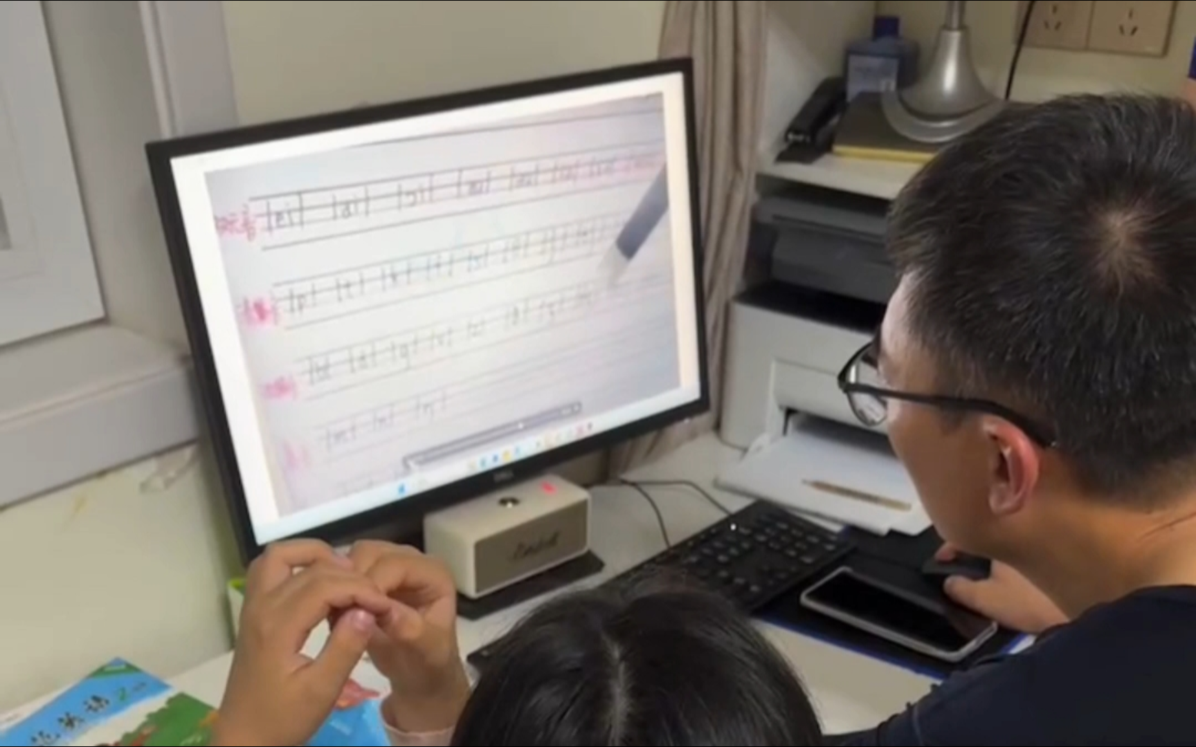 辅导小学生可比指导研究生难多了(提前学习,还要再现学现教)