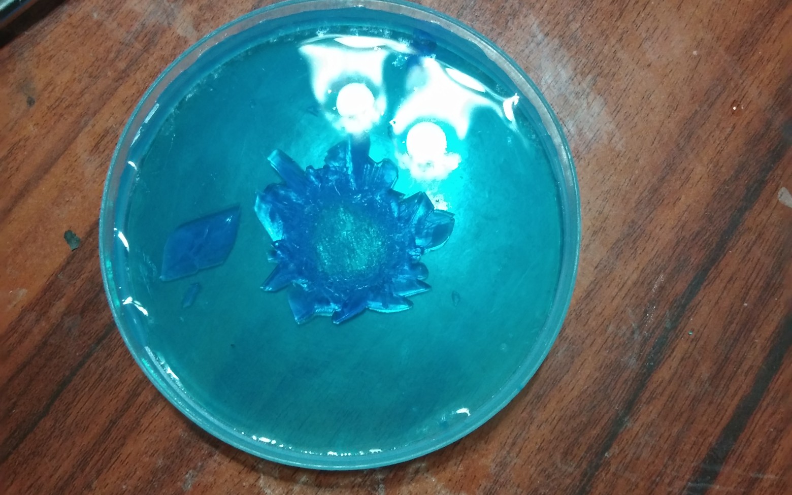 氢氧化铜变成氧化铜的过程