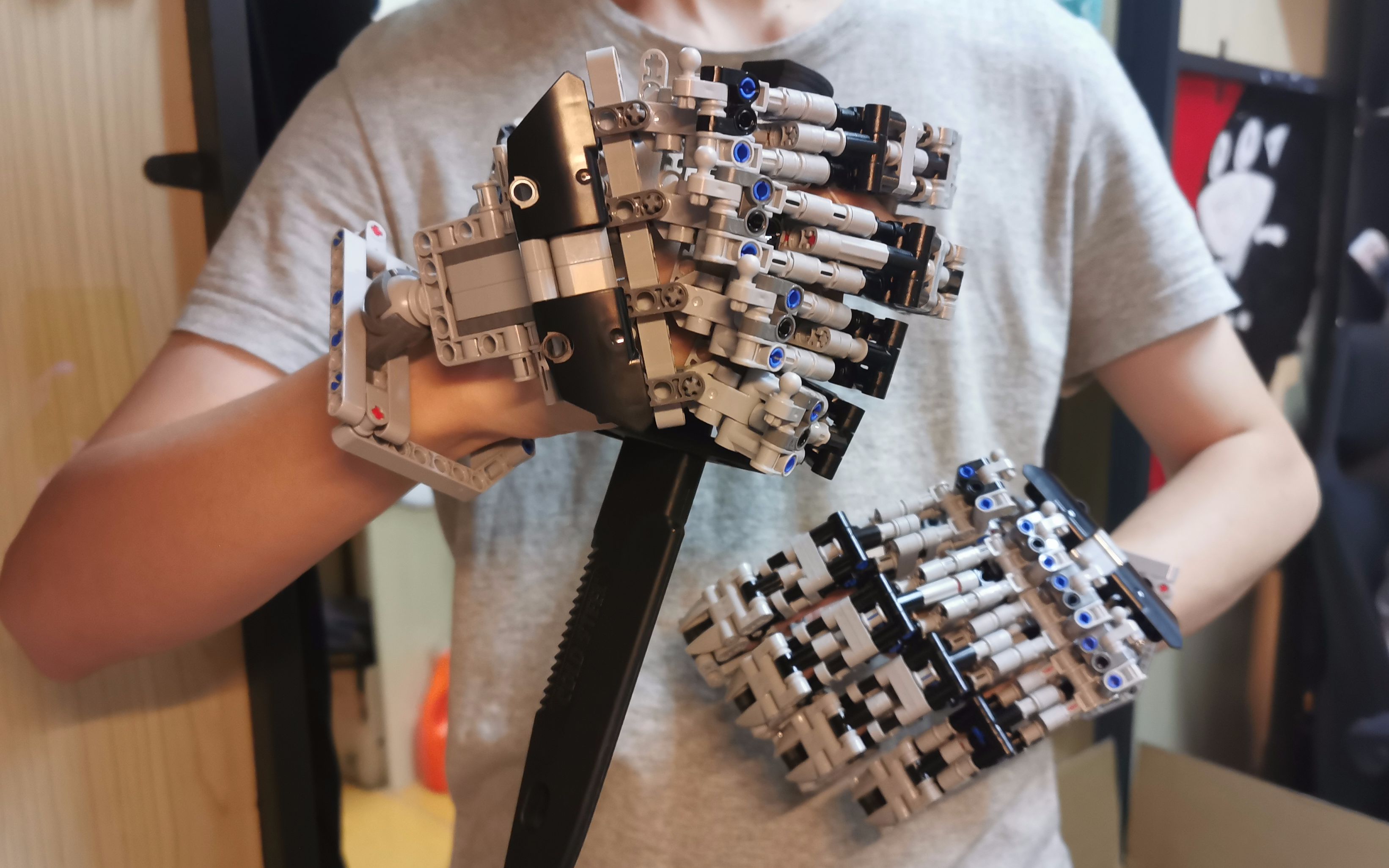 【附参考设计及图纸】潜在动力外骨骼更新计划之乐高机械装甲手套