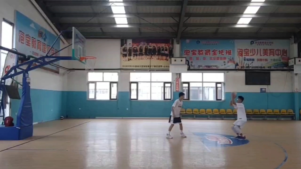 正经投篮姿势教学,你的投篮总会变帅的