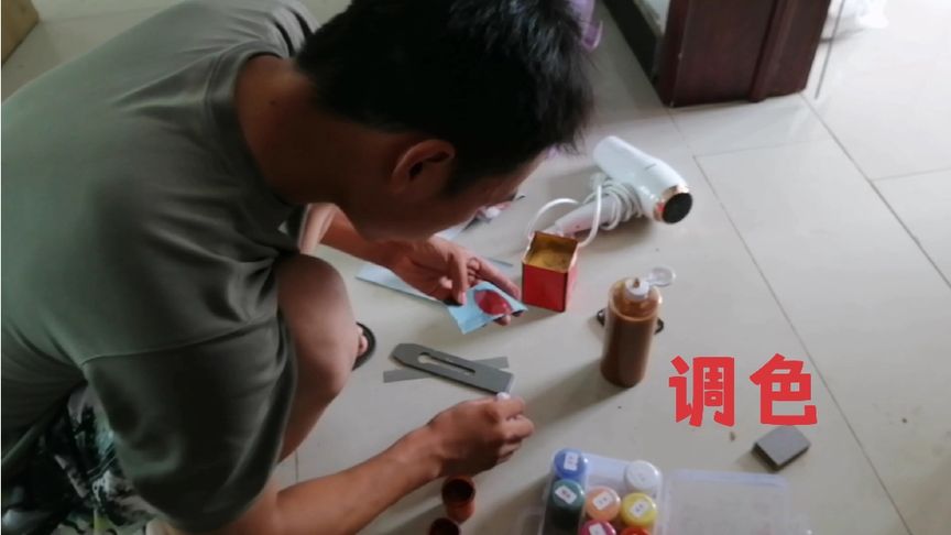 无痕修复农村实木门套,修补打磨调色一气呵成,效果还不错