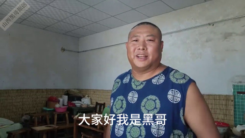 一块豆腐,二根葱,三下五除二就是一个菜,相当美味,超级哇塞!