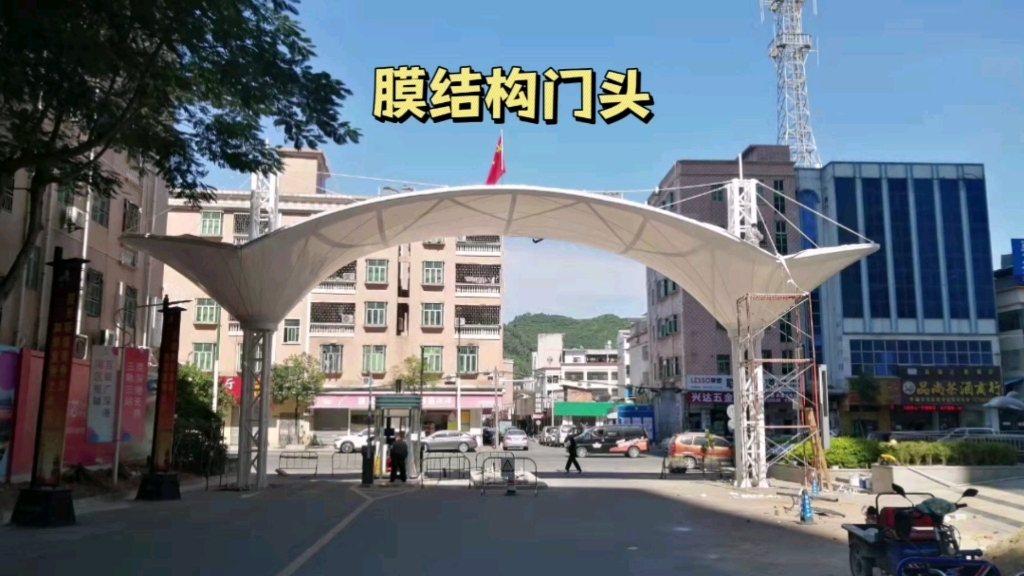 速度与安全,膜结构门头施工安装