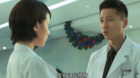 女领导命令同科室下属小伙捐精,小伙第二天拿着一大杯样本给她,领导...