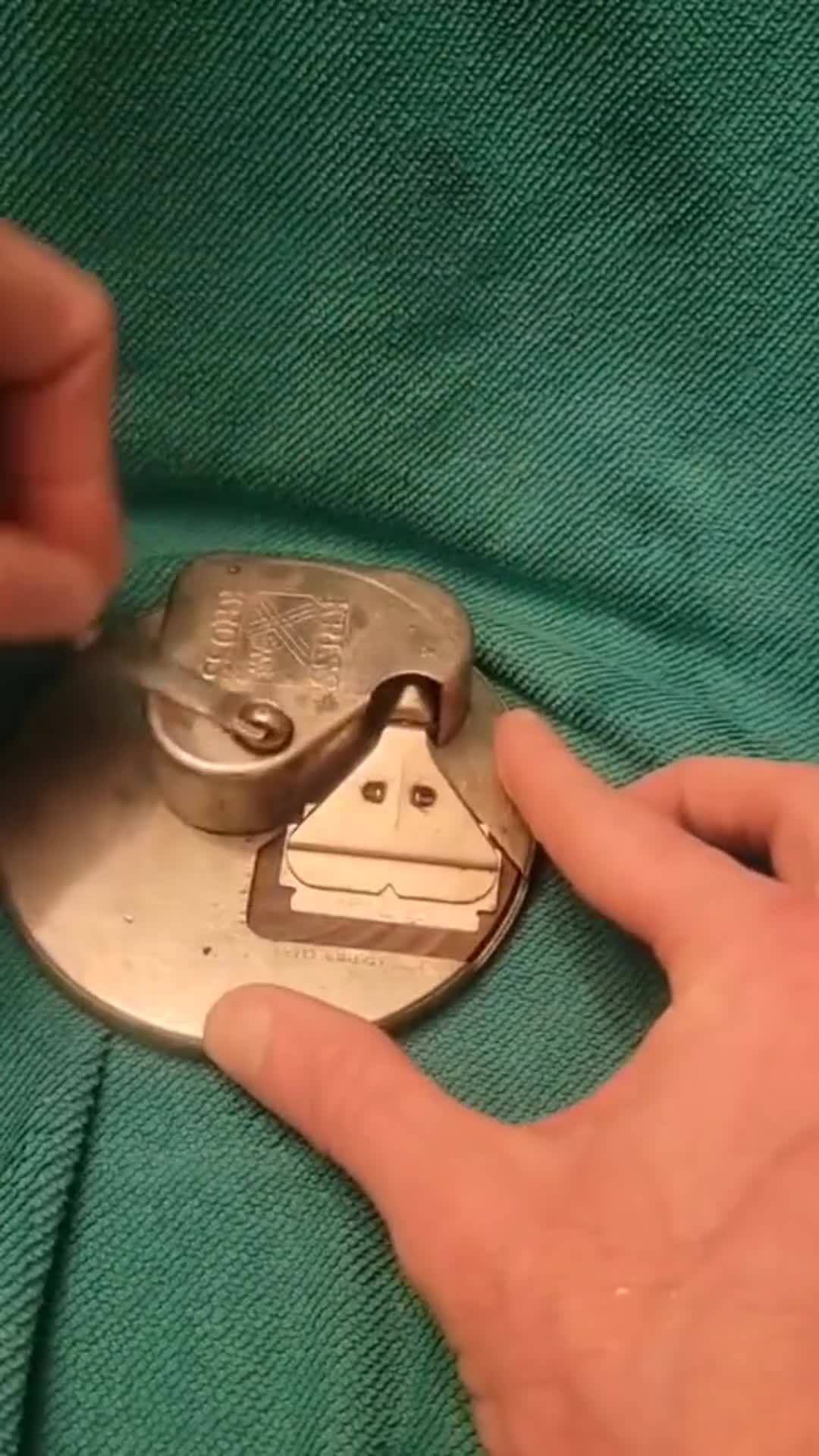 刀片研磨器|古老的刀片研磨器