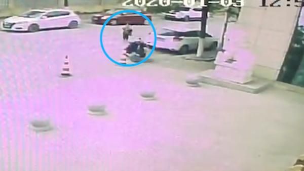 孩子走8公里回校拿作业,家长报案失踪