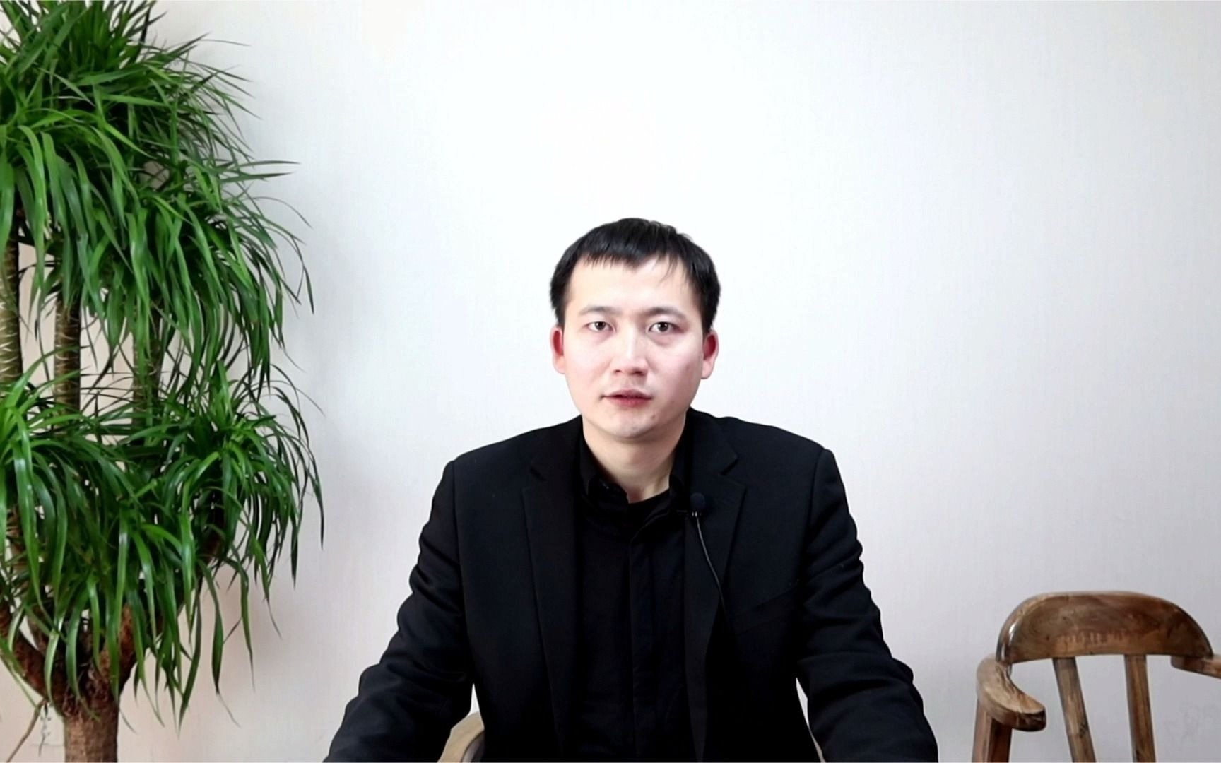 蓝思科技,与同行业公司相比估值水平如何?相对安全位置在哪?