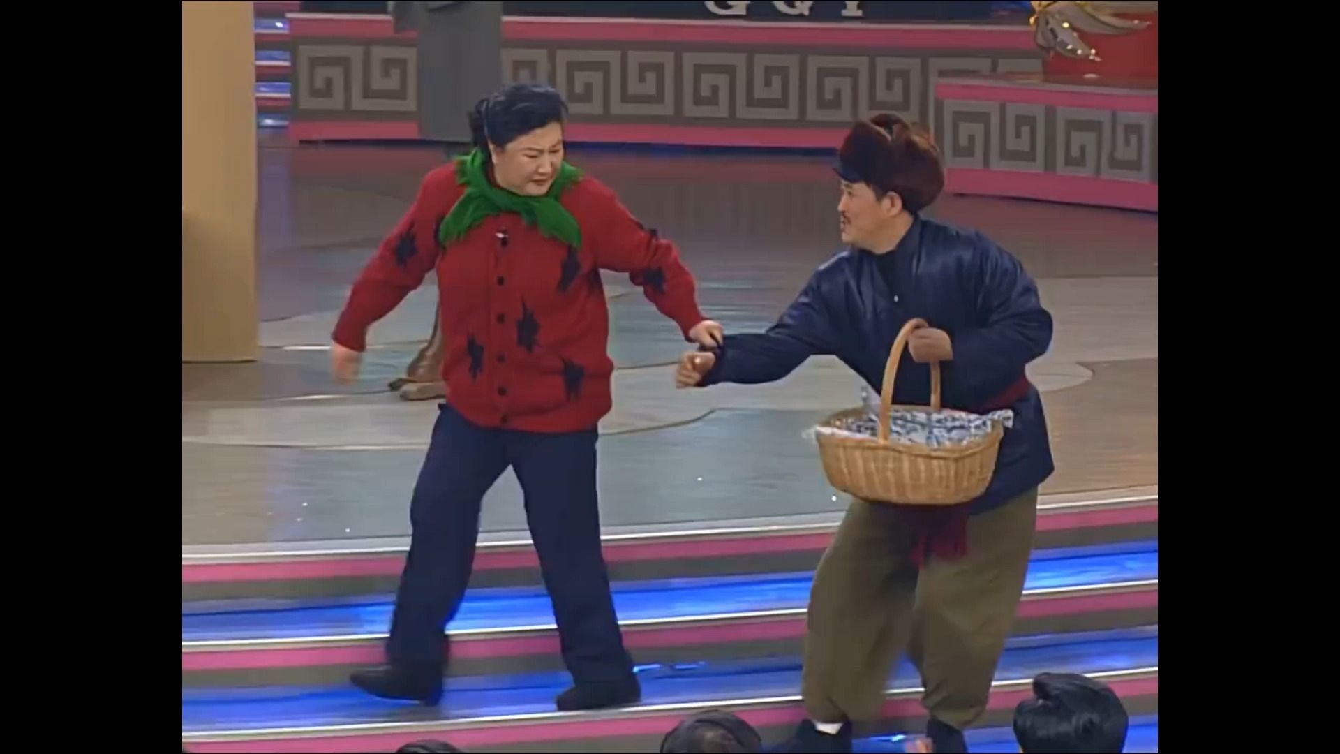【经典小品】赵本山,范伟,高秀敏合作小品《拜年》