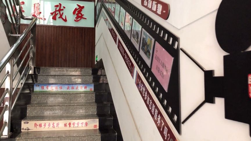 家里的下水管道漏水,你第一个想到的是找谁?