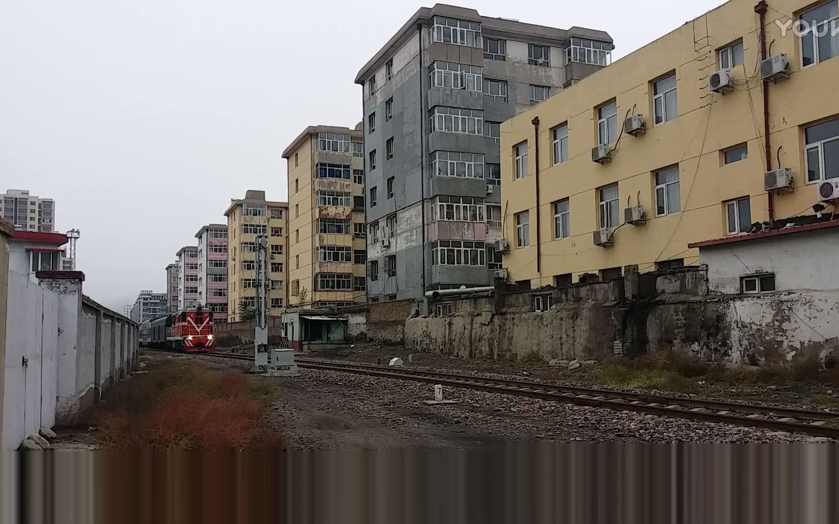 曾经从张家口南站去往石家庄北站的Y518次列车出张家口老站