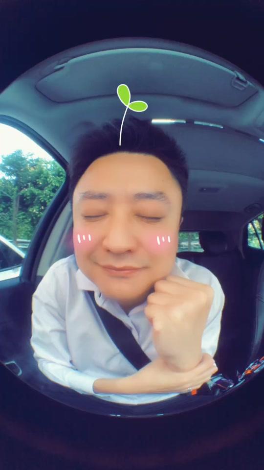 蜡笔小新大象舞回忆杀@抖音小助手