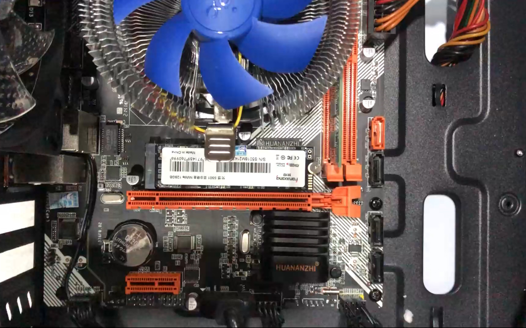 拆装M.2固态硬盘教程