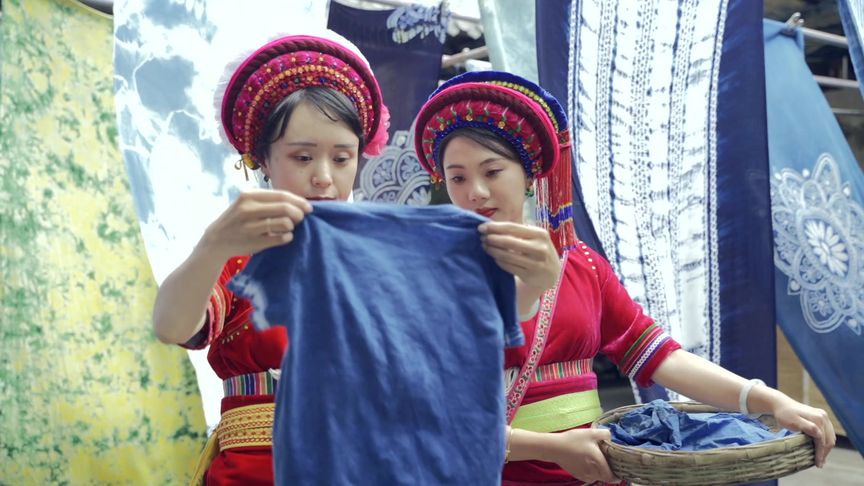 让我们一起感受大理白族扎染吧～ #原创视频 #传统手艺 #扎染