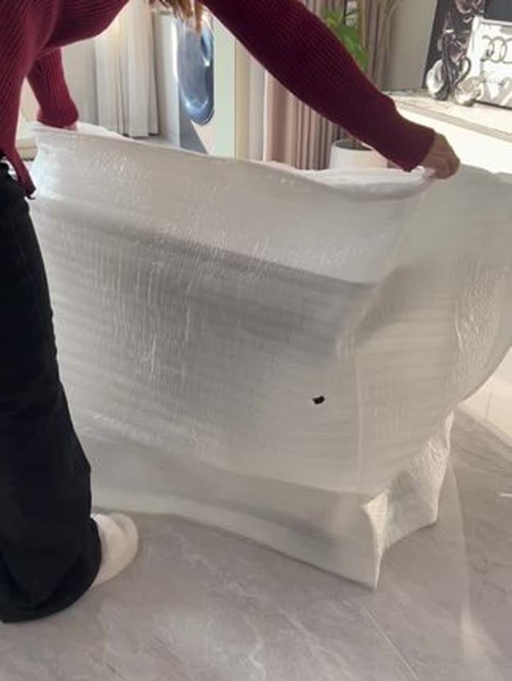 ...太有质感了,可以当餐车,茶桌,办公桌,底部带轮想推哪里推哪里,实用又...