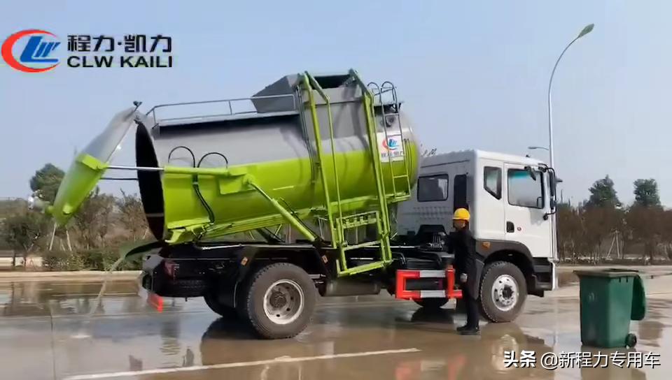 餐厨垃圾车之东风D9 容积更大,性质比高,无泄漏