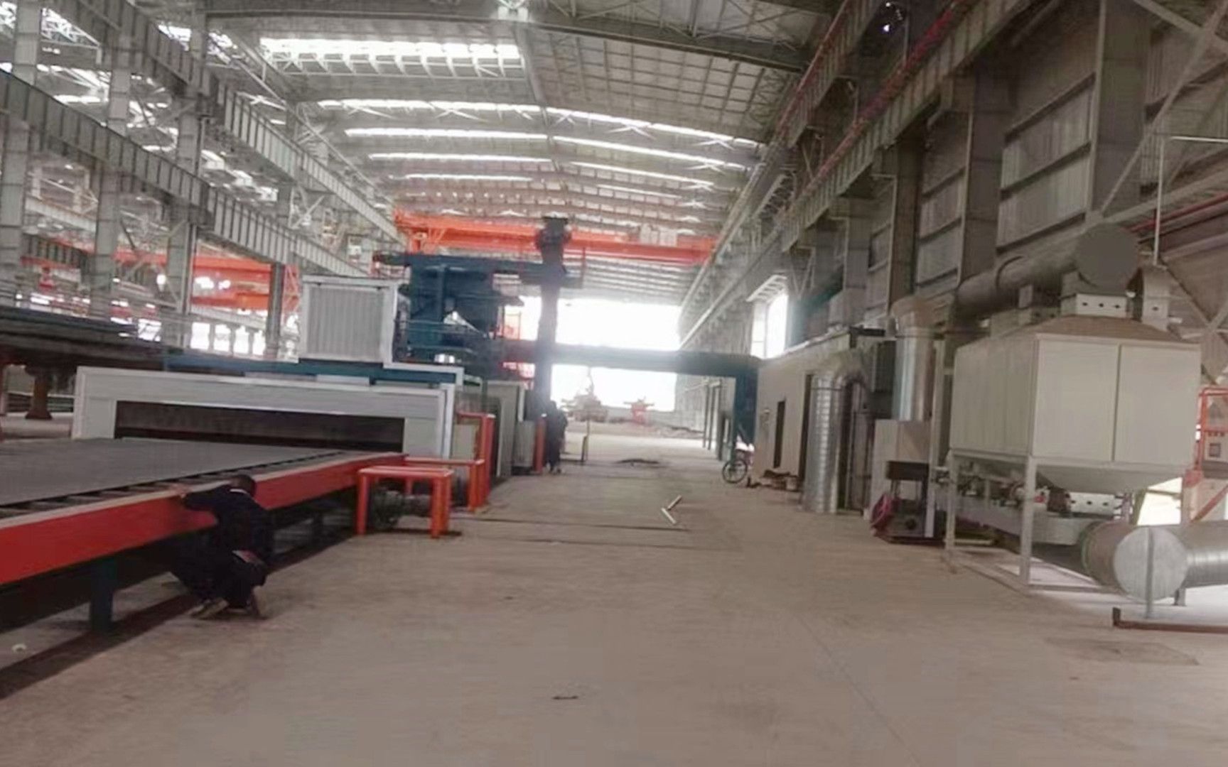 钢板预处理生产线客户现场效果视频!钢材预处理生产线对钢板、型材...