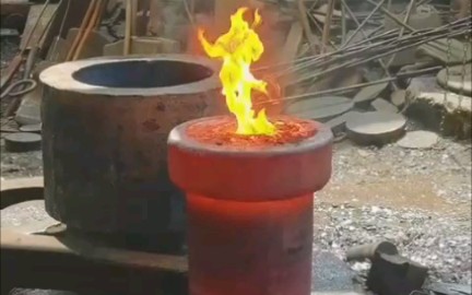分享锻件模锻过程,操作娴熟