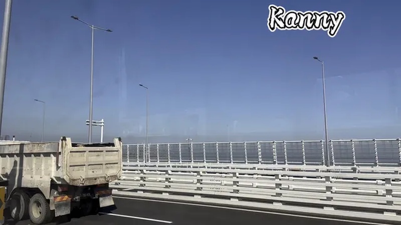 澳门大桥眺望港珠澳大桥