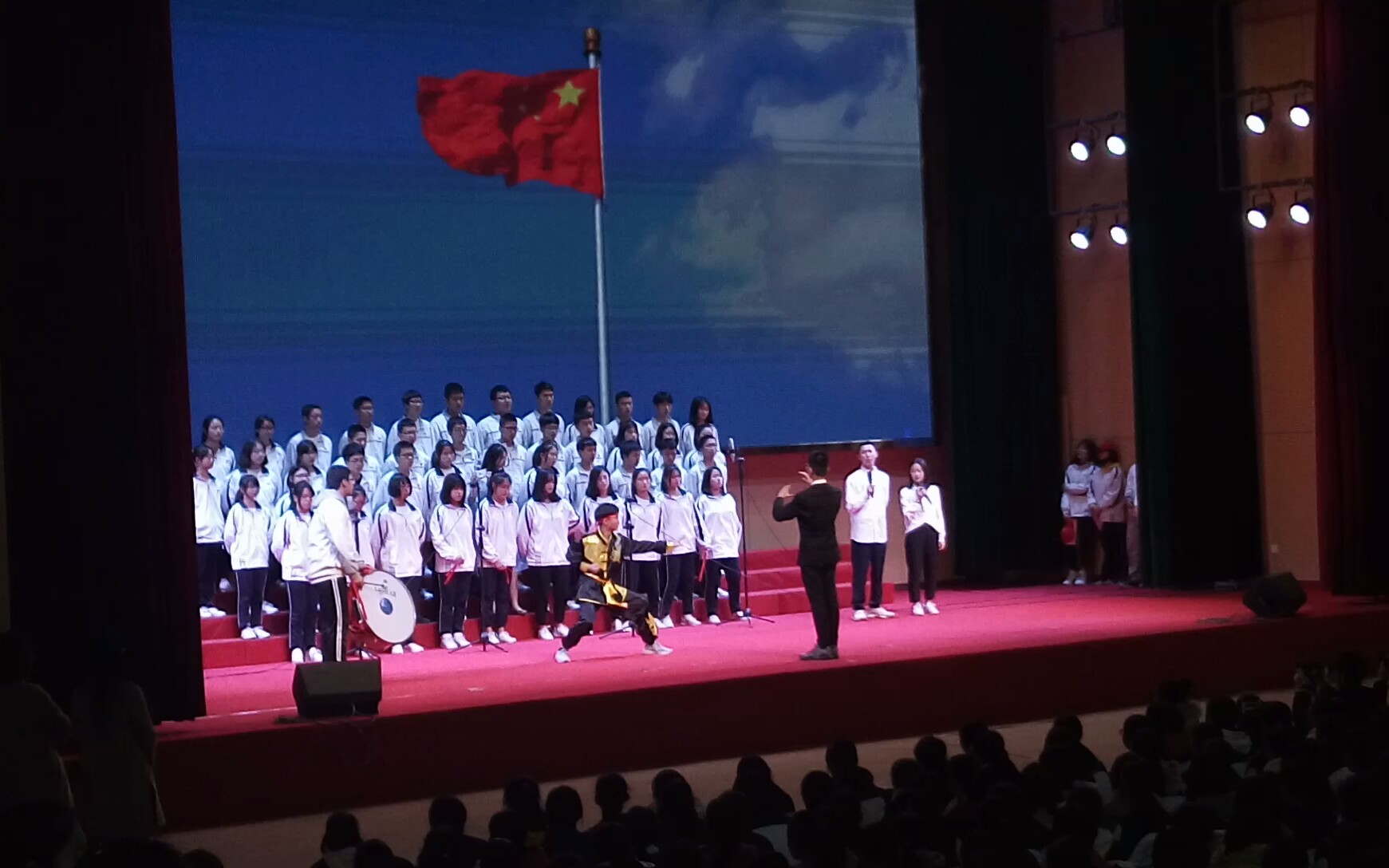 艺术节文艺汇演 超级棒的大合唱《中国少年说》 特别好听