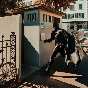 施老师打爆你的头 