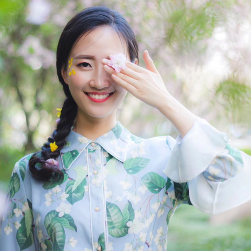 爱讲故事的小卜儿 